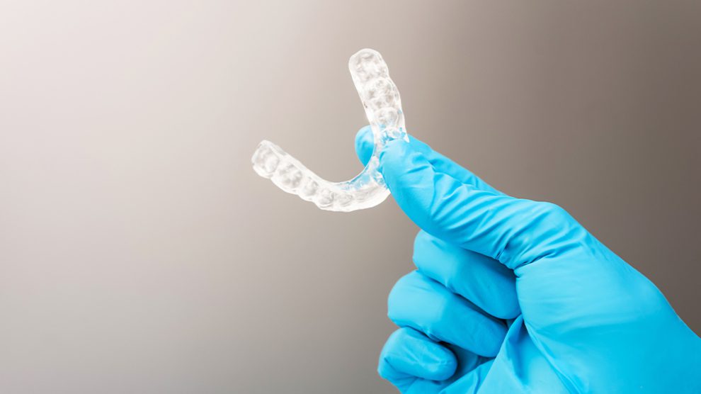 How To Remove Orthodontic Brackets? - Dr Jamilian